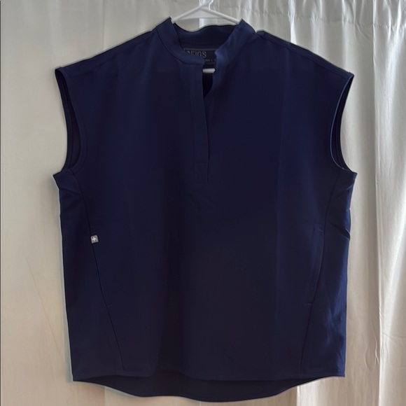 Figs | Tops | Figs Rafaela Oversized Scrub Top | Poshmark